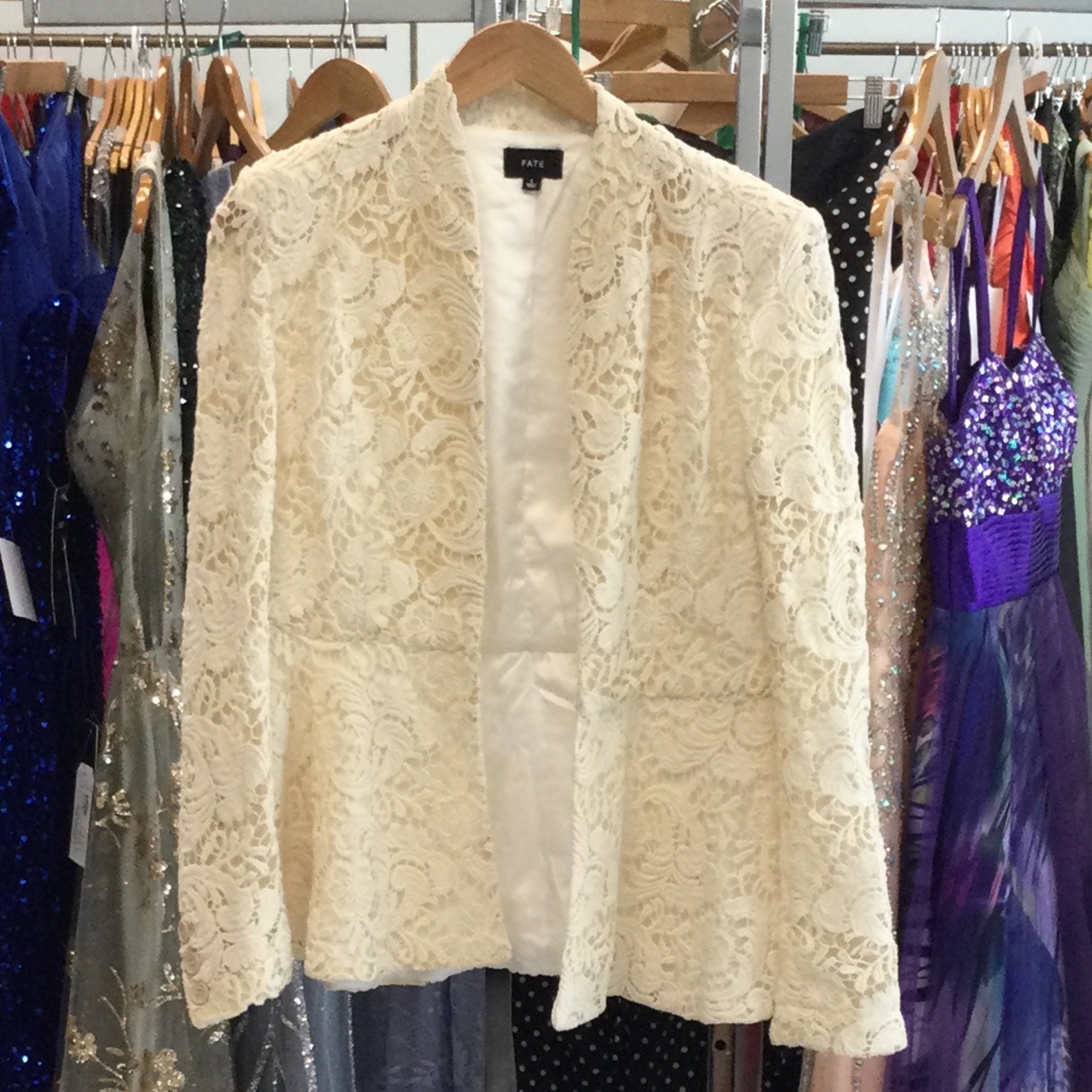 54766283 - IVORY LACE BLAZER JACKET - FATE - FORMAL DRESS | ReWed Bridal